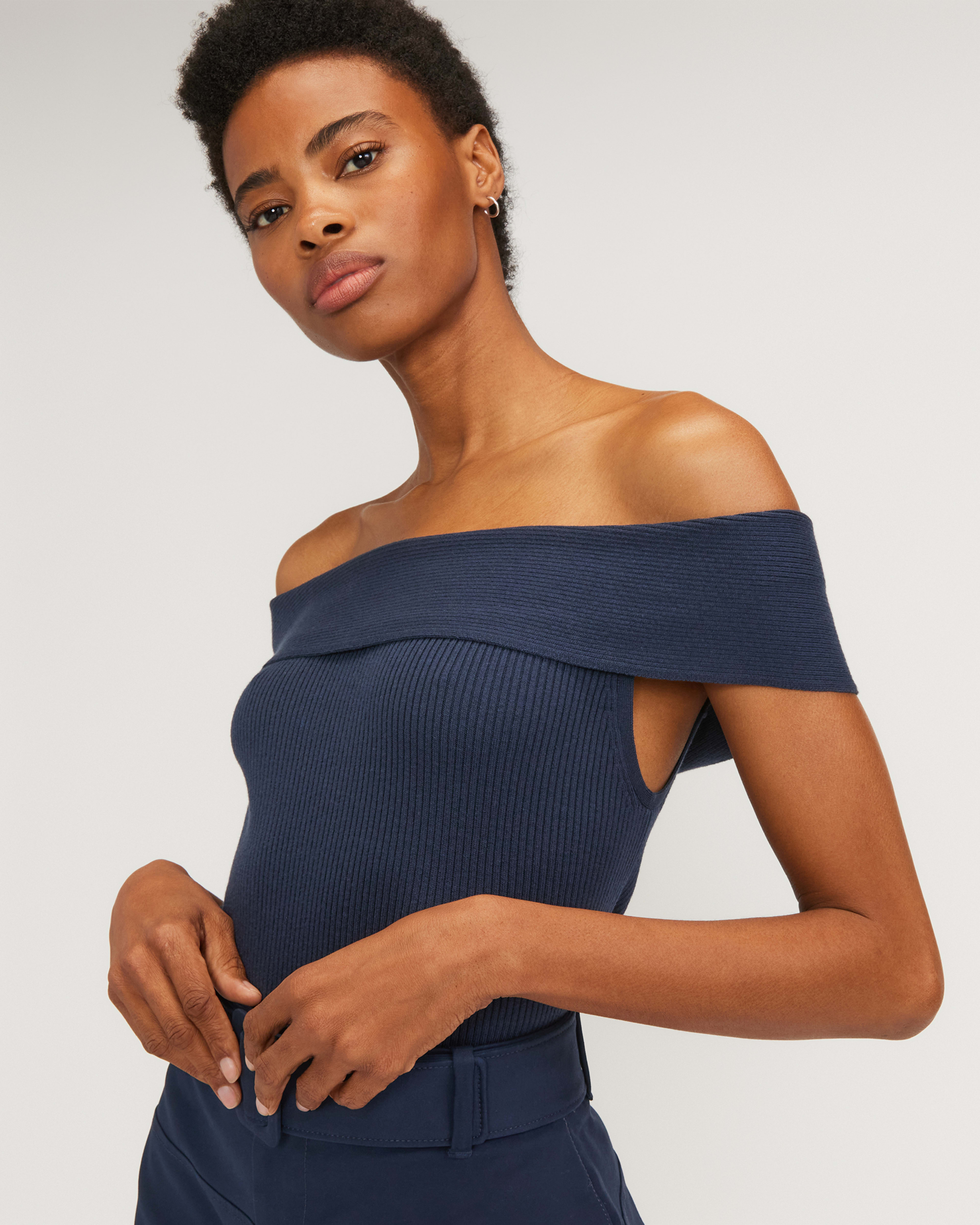 The Ribbed Cotton Off-The-Shoulder Top Navy – Everlane