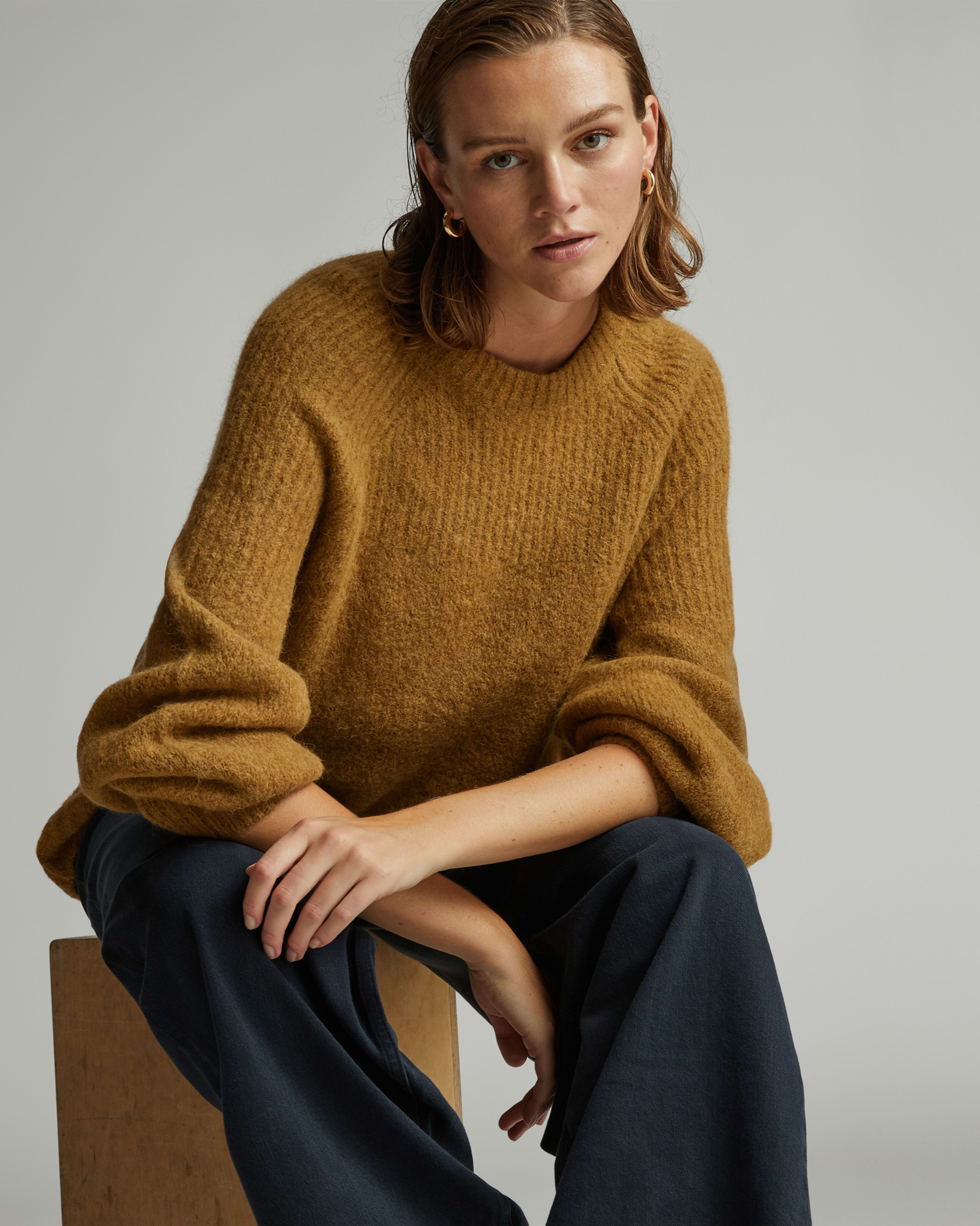 The SuperFuzz Alpaca Oversized Crew Dijon – Everlane