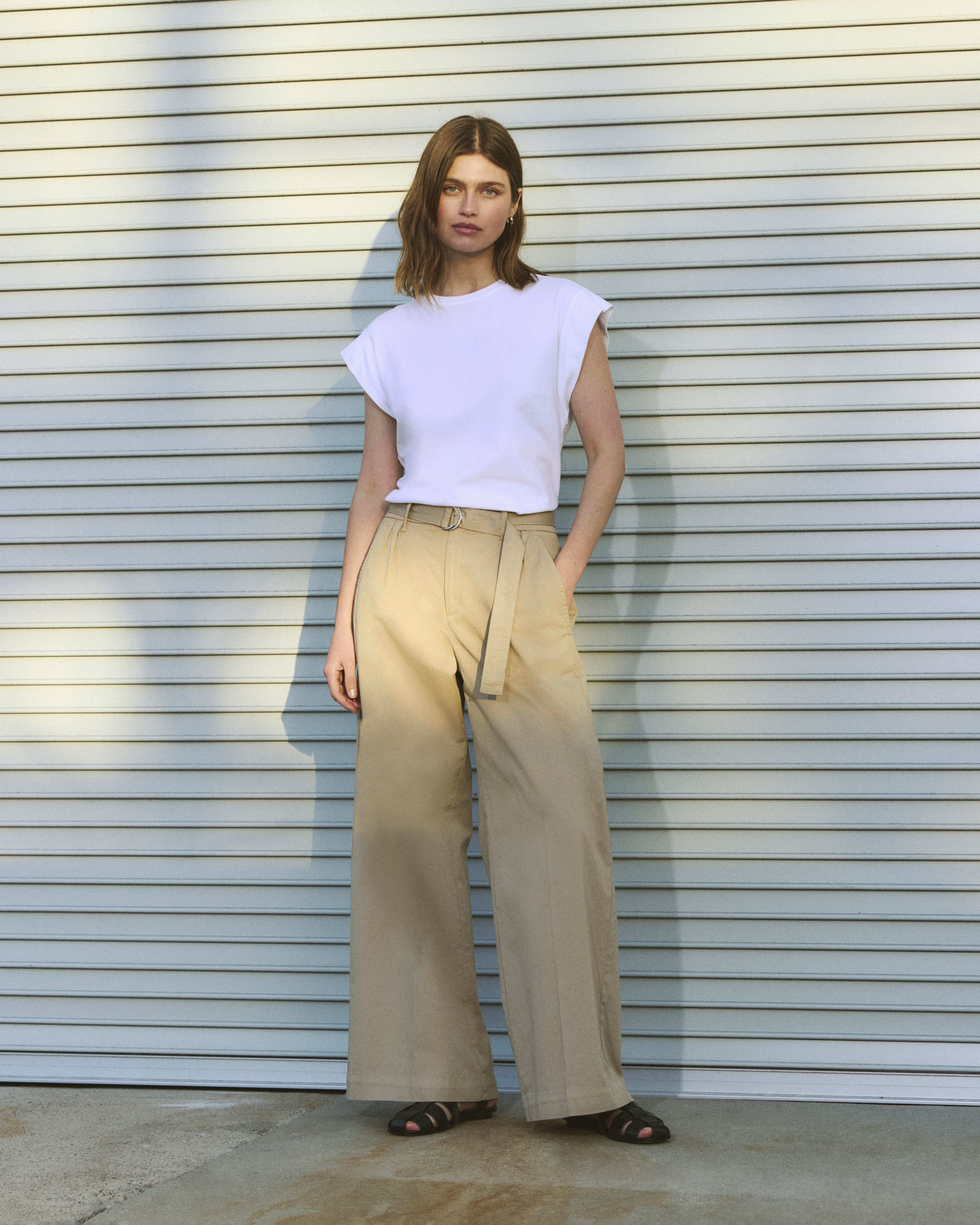 The Pleated Wide-Leg Chino | Trench Coat Khaki – Everlane