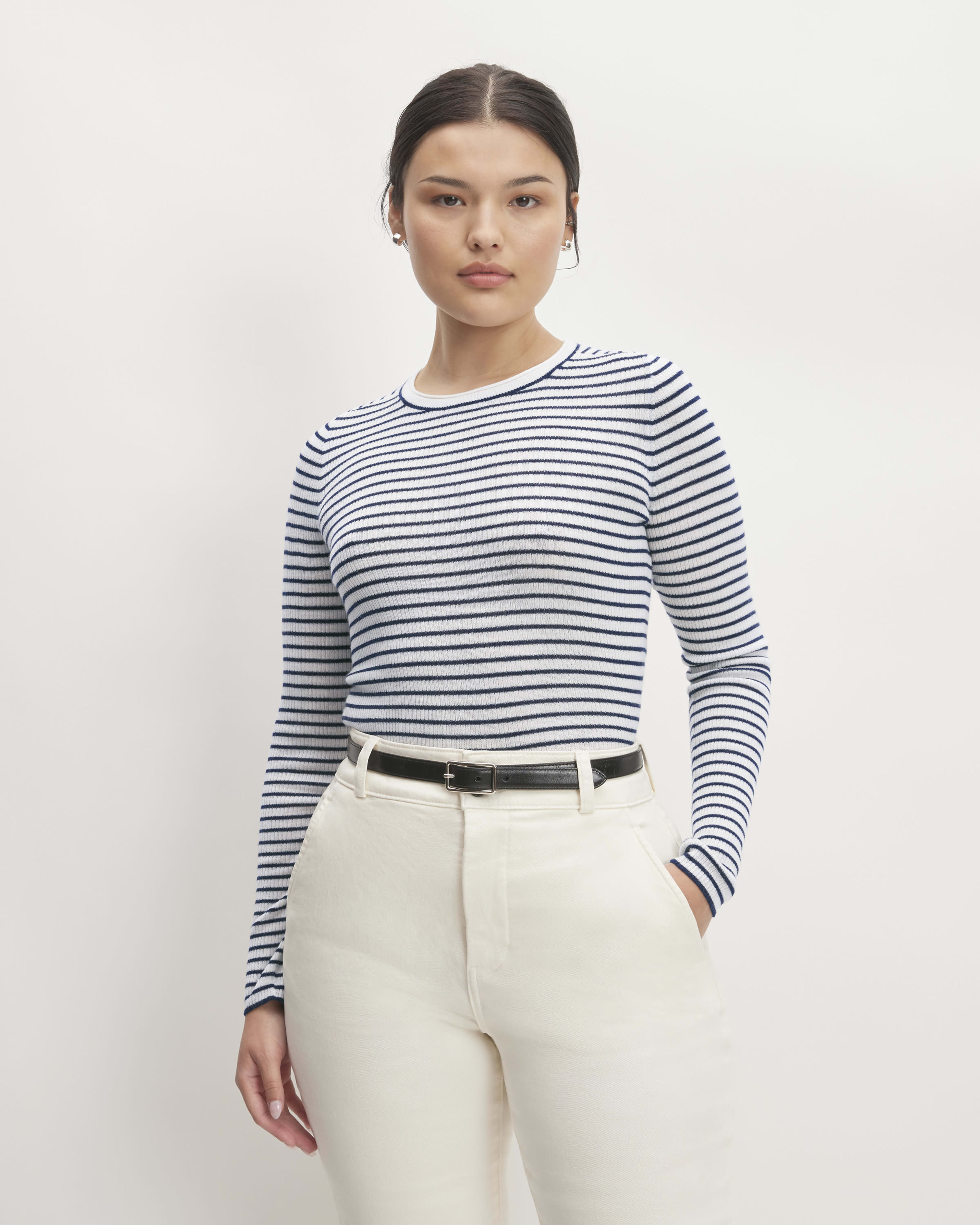 The Ultrafine Merino Ribbed Crew Bone / Navy – Everlane