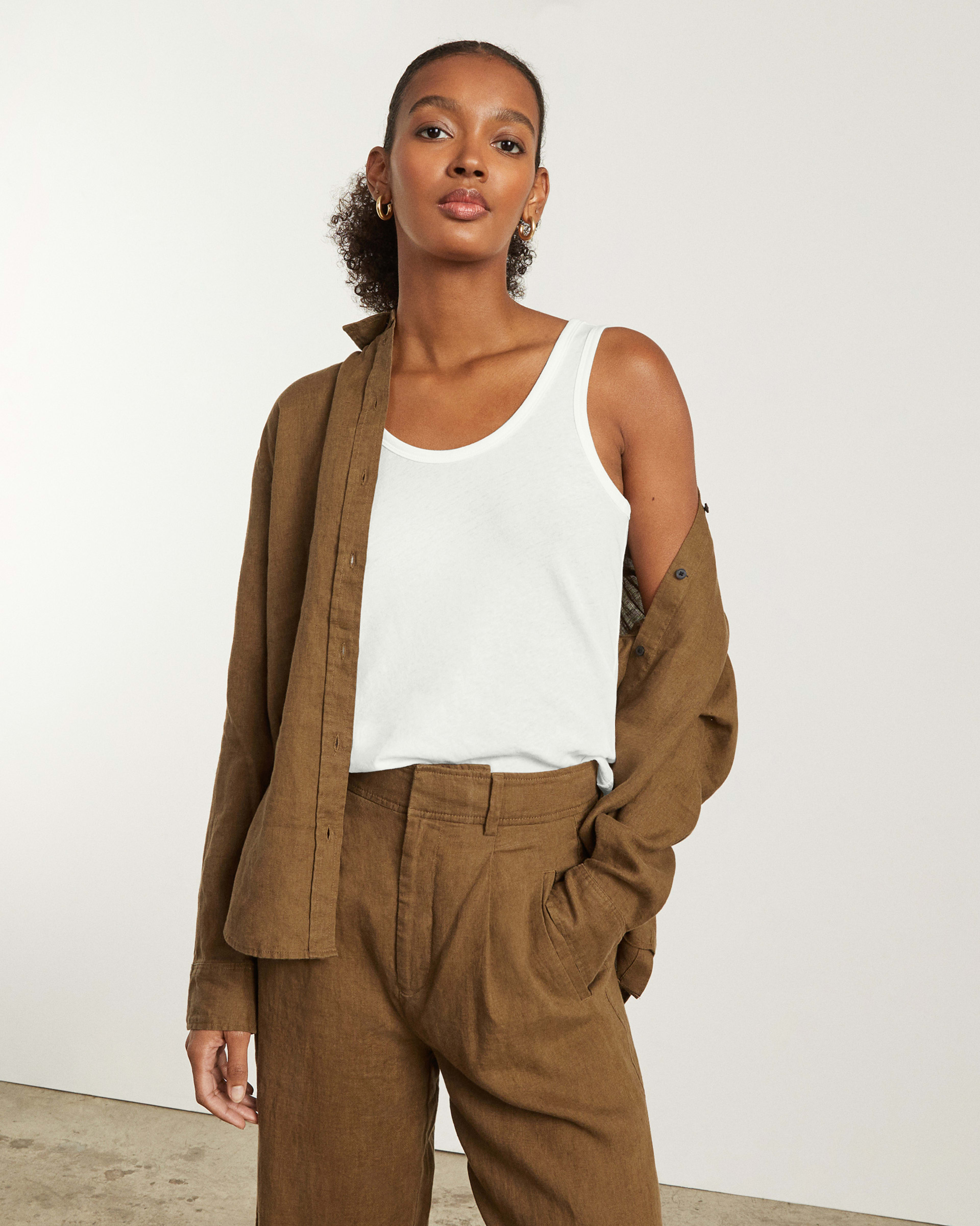 The Air Tank White – Everlane