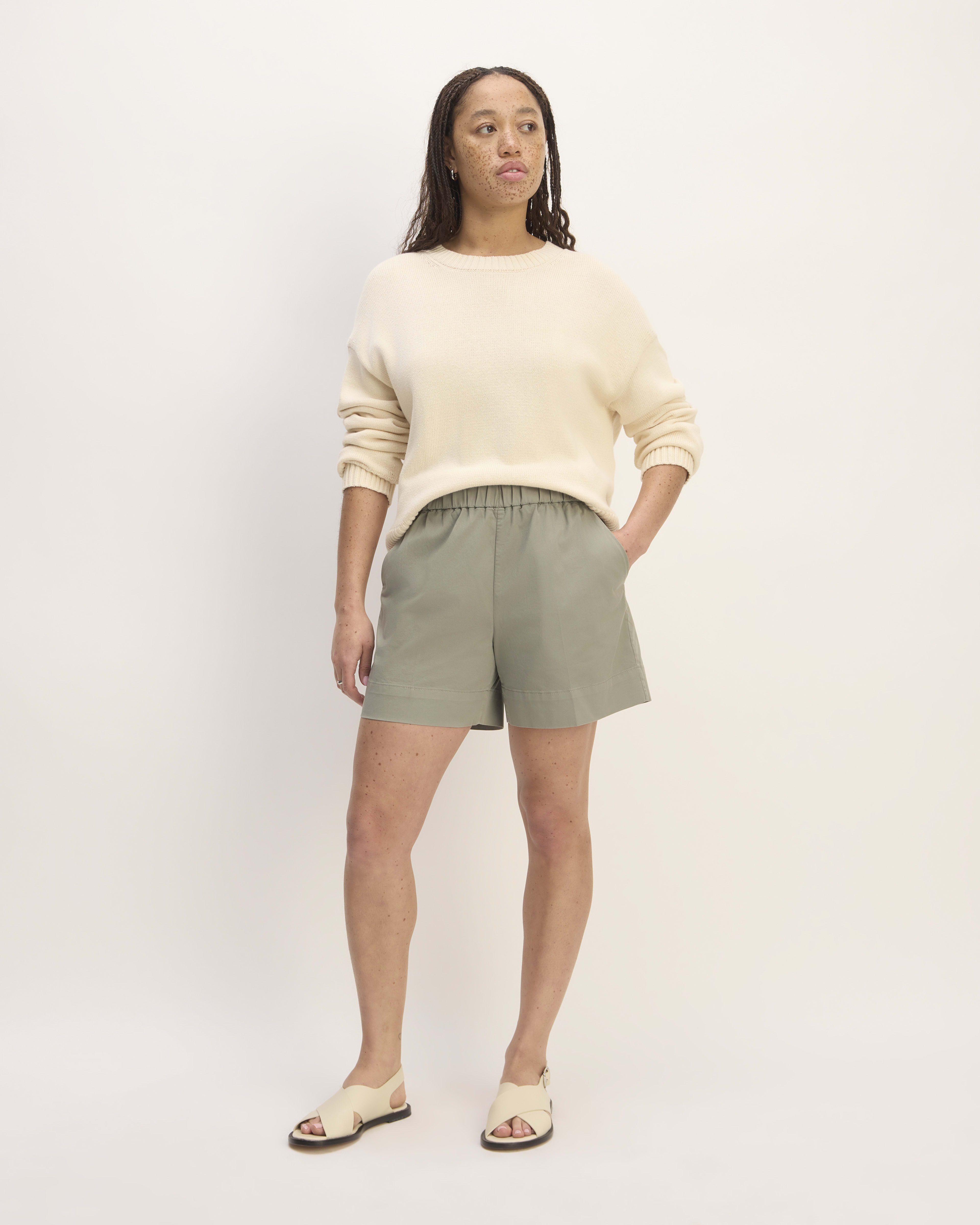 The Easy Short Sage Green – Everlane