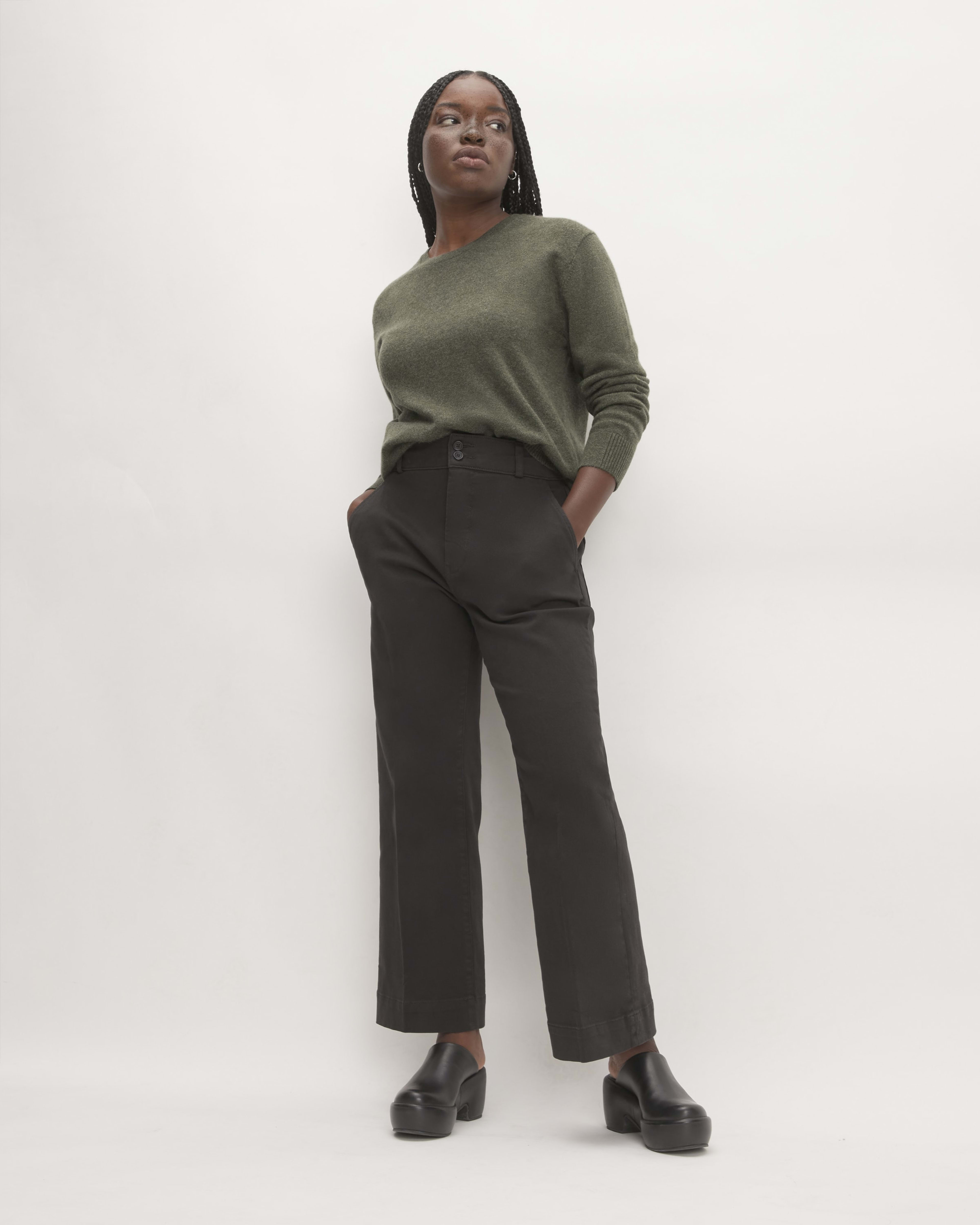 The Cashmere Classic Crew Sweater Heather Army Green – Everlane