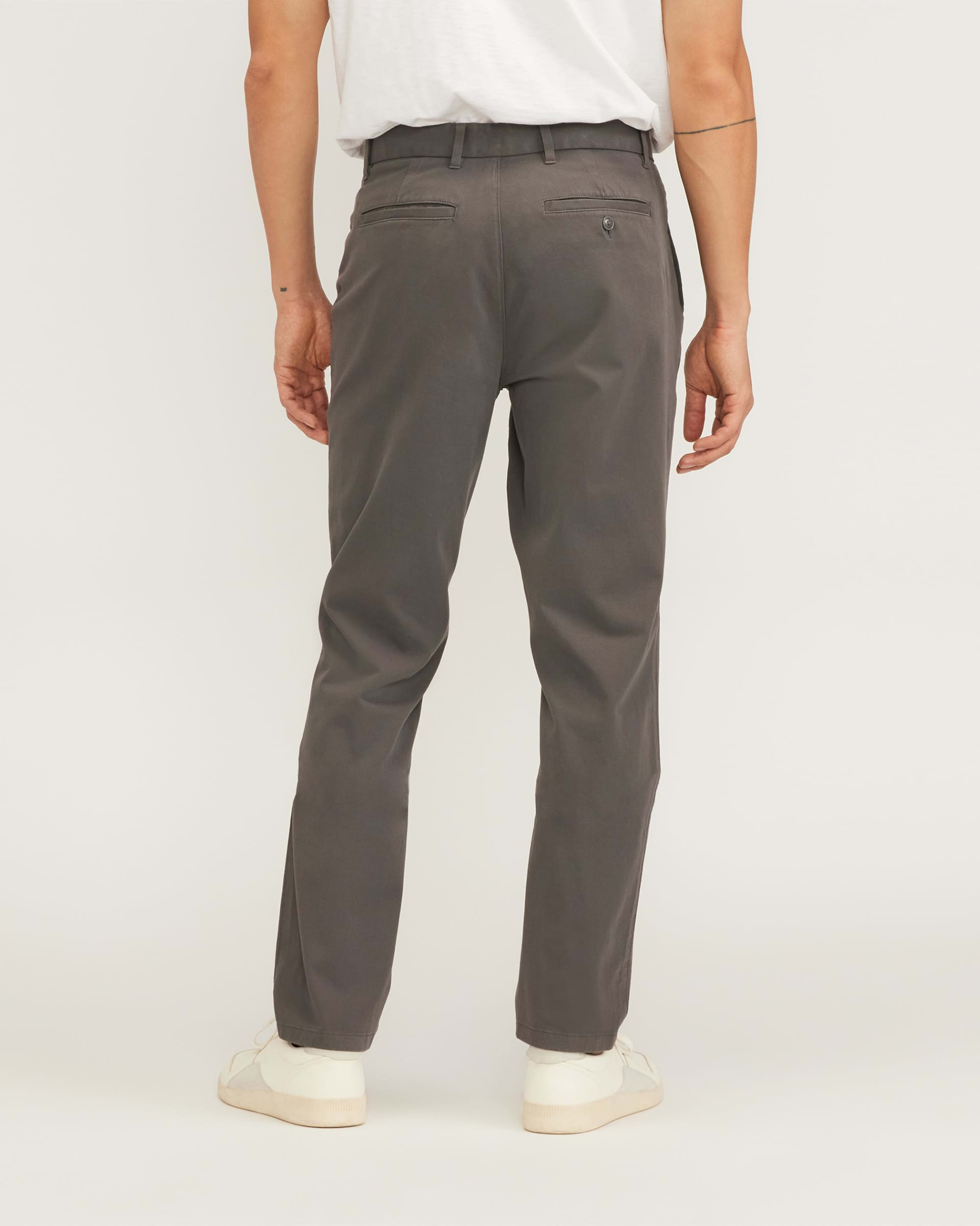 The Performance Chino | Uniform | Slate Grey | Athletic – Everlane
