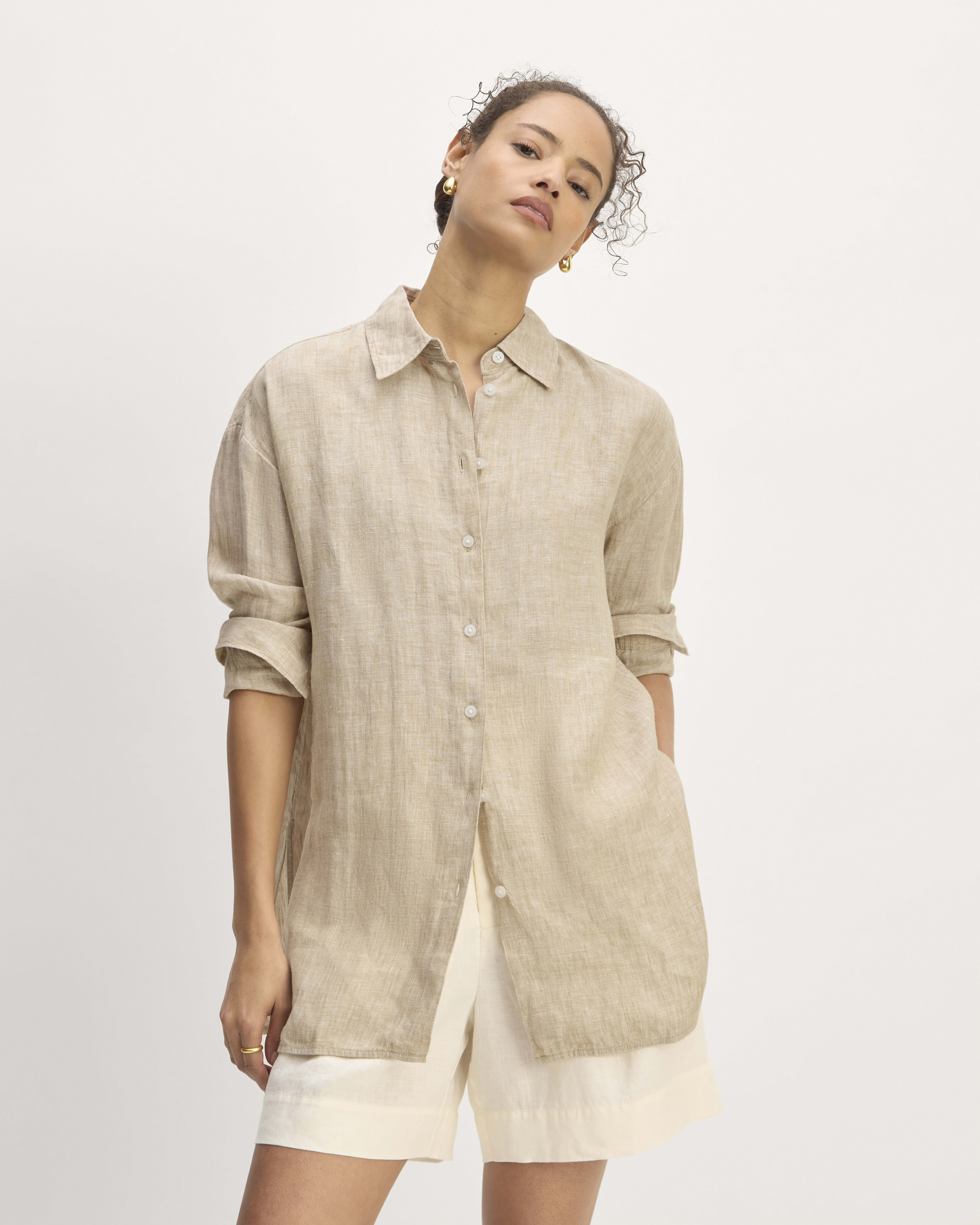 The Boyfriend Shirt in Linen Cornstalk Chambray – Everlane