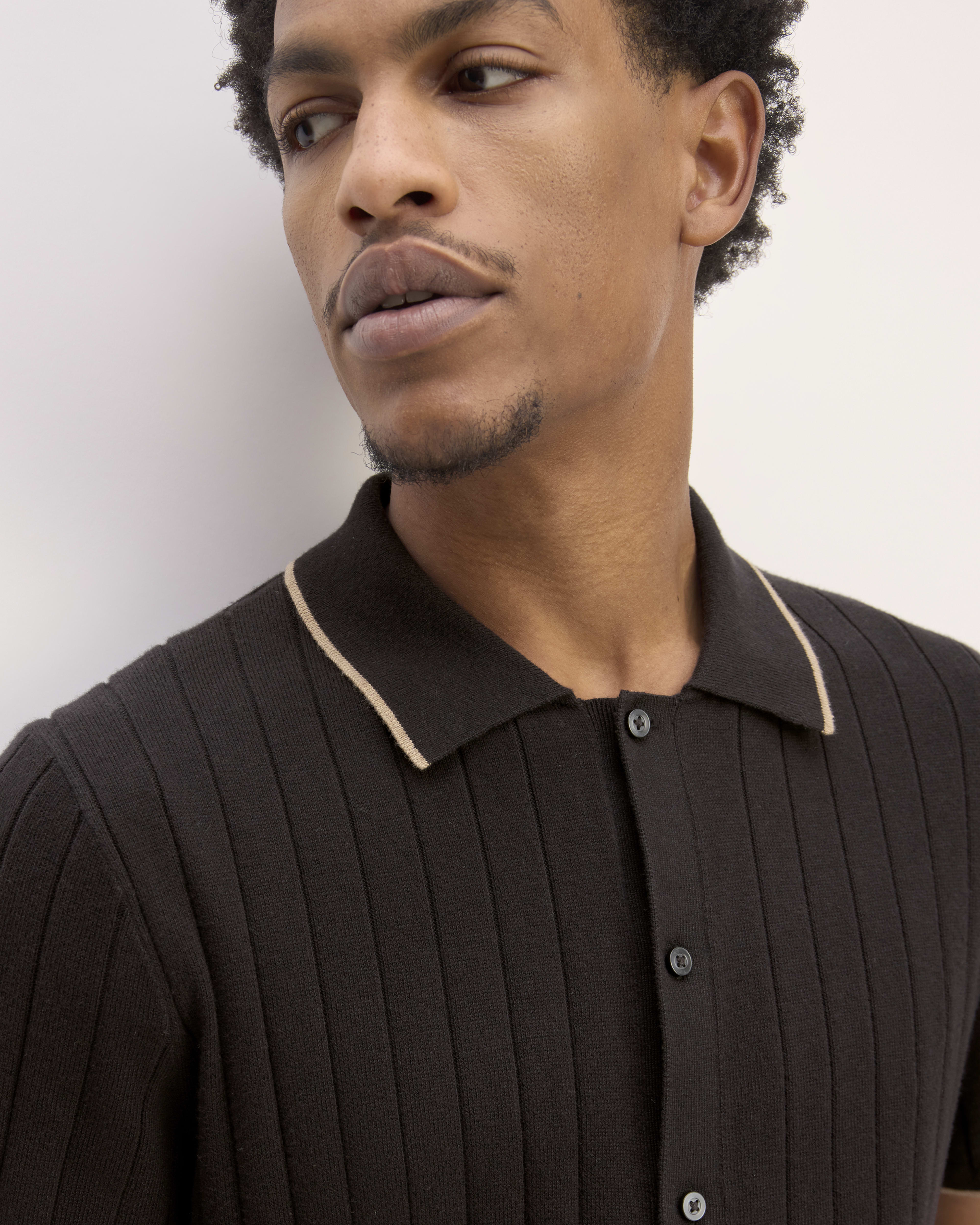 The No-Sweat Button-Down Polo Black – Everlane