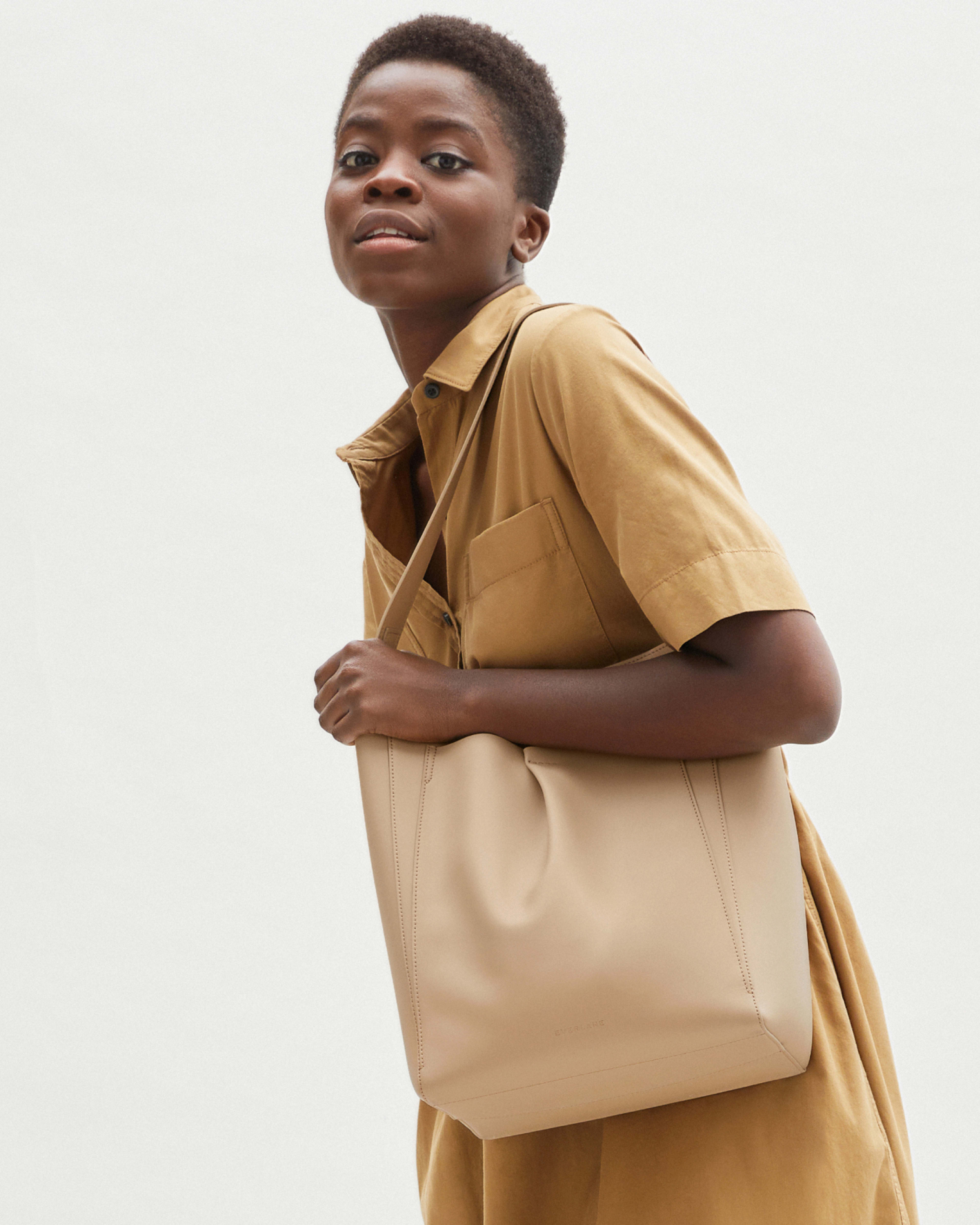 The Studio Bag Light Taupe – Everlane