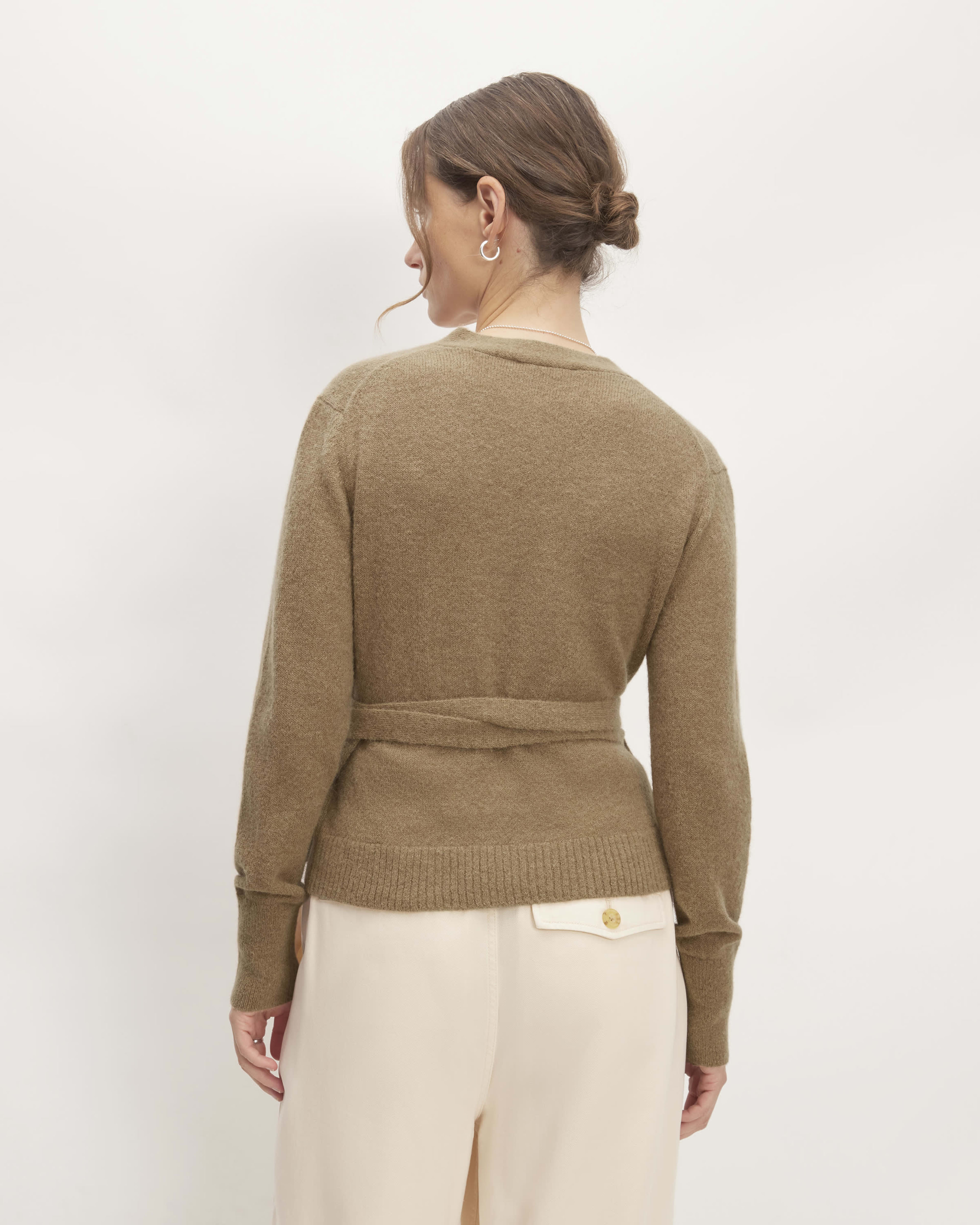 The Alpaca Wrap Sweater Tiger's Eye – Everlane