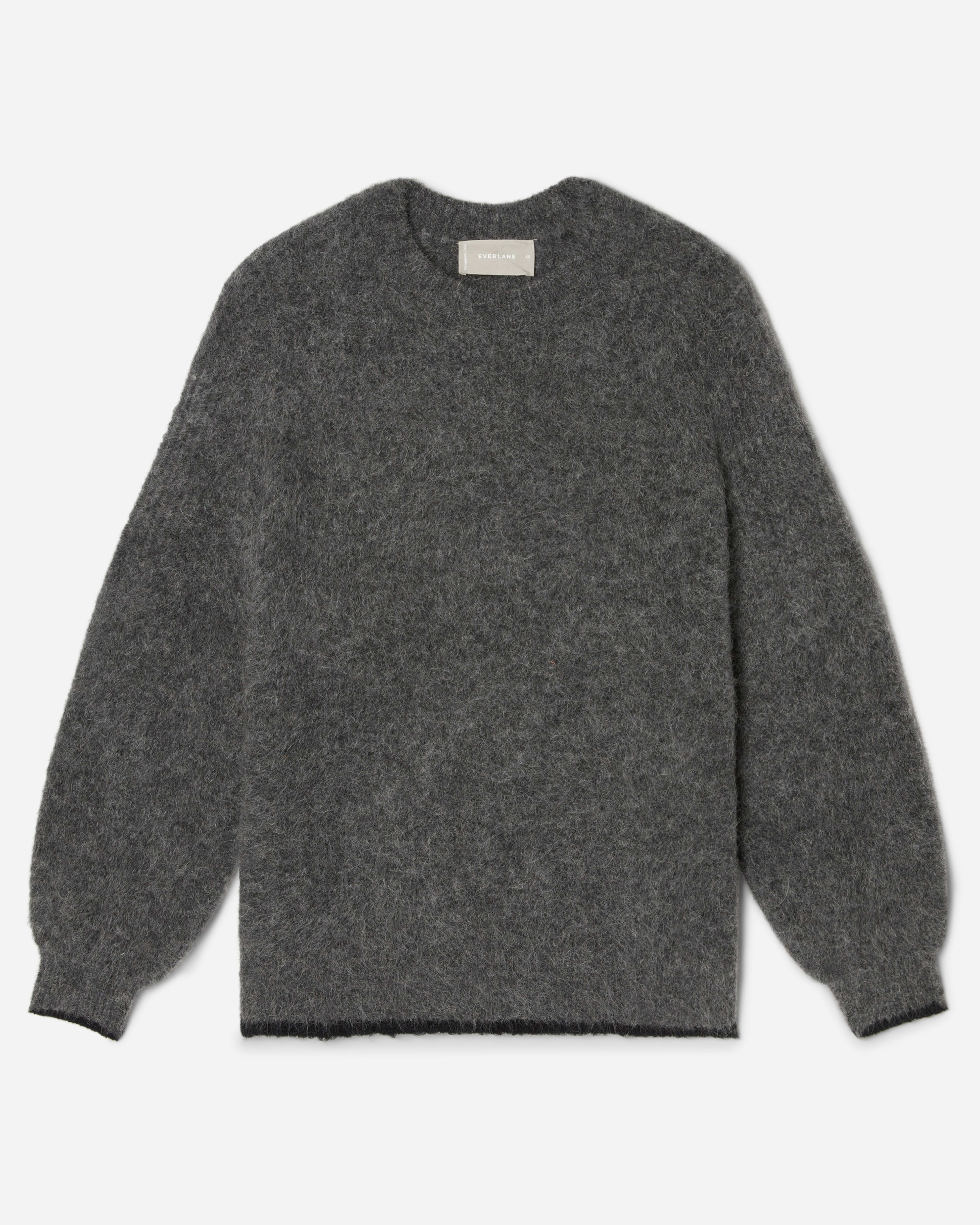 The SuperFuzz Alpaca Oversized Crew Heathered Charcoal – Everlane