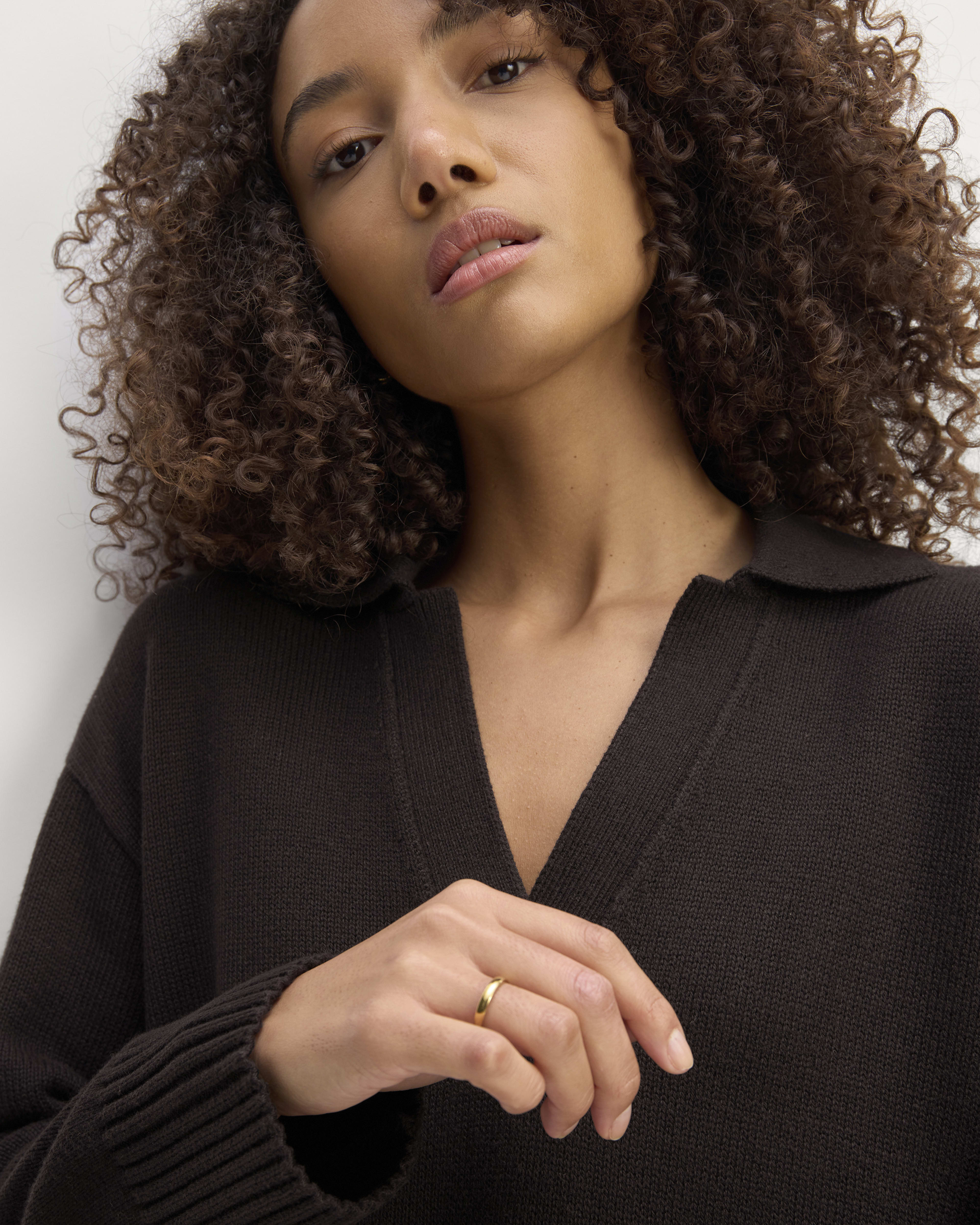 The Boxy Polo in Everyday Cotton Black – Everlane