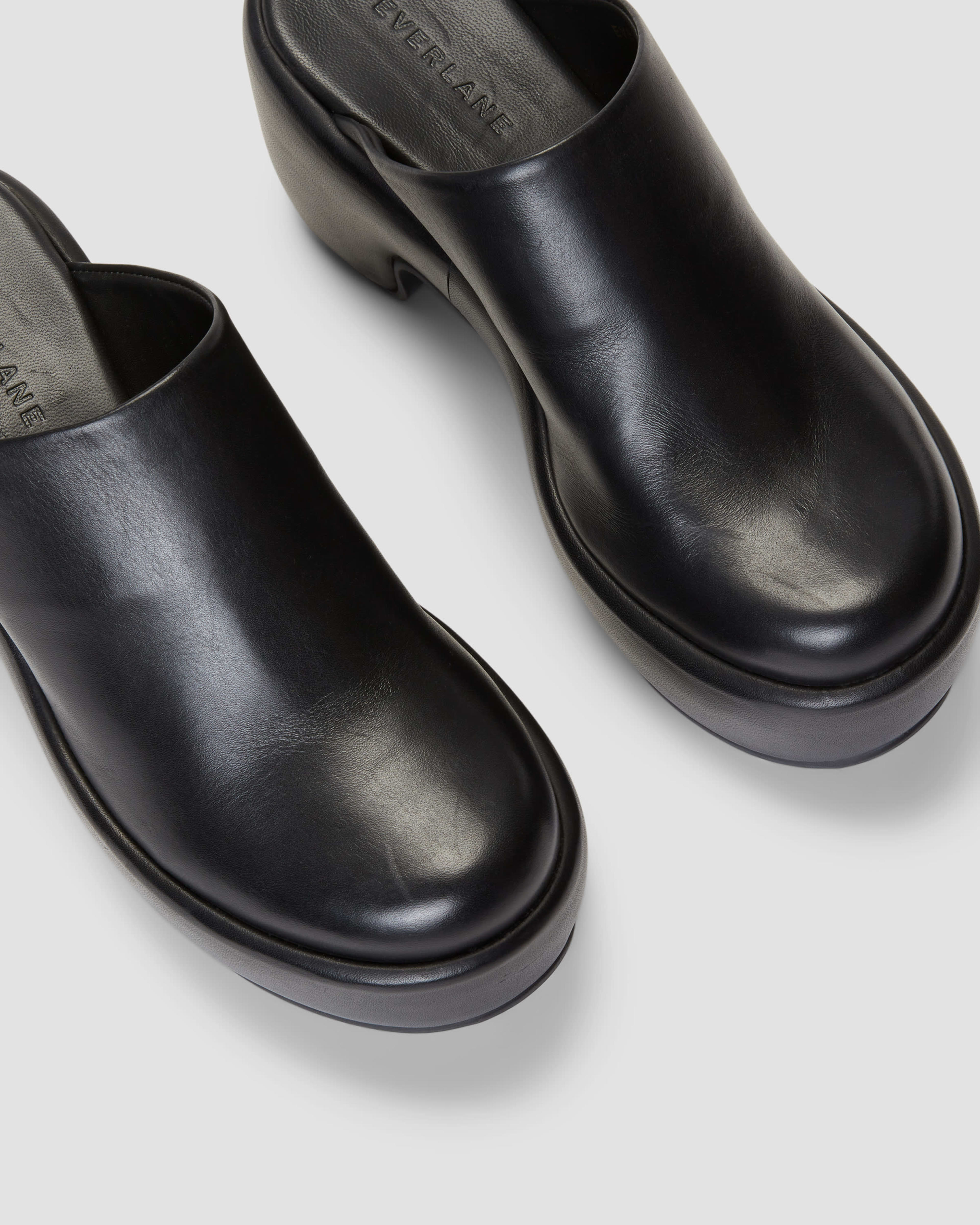 The Puffa Clog Black – Everlane