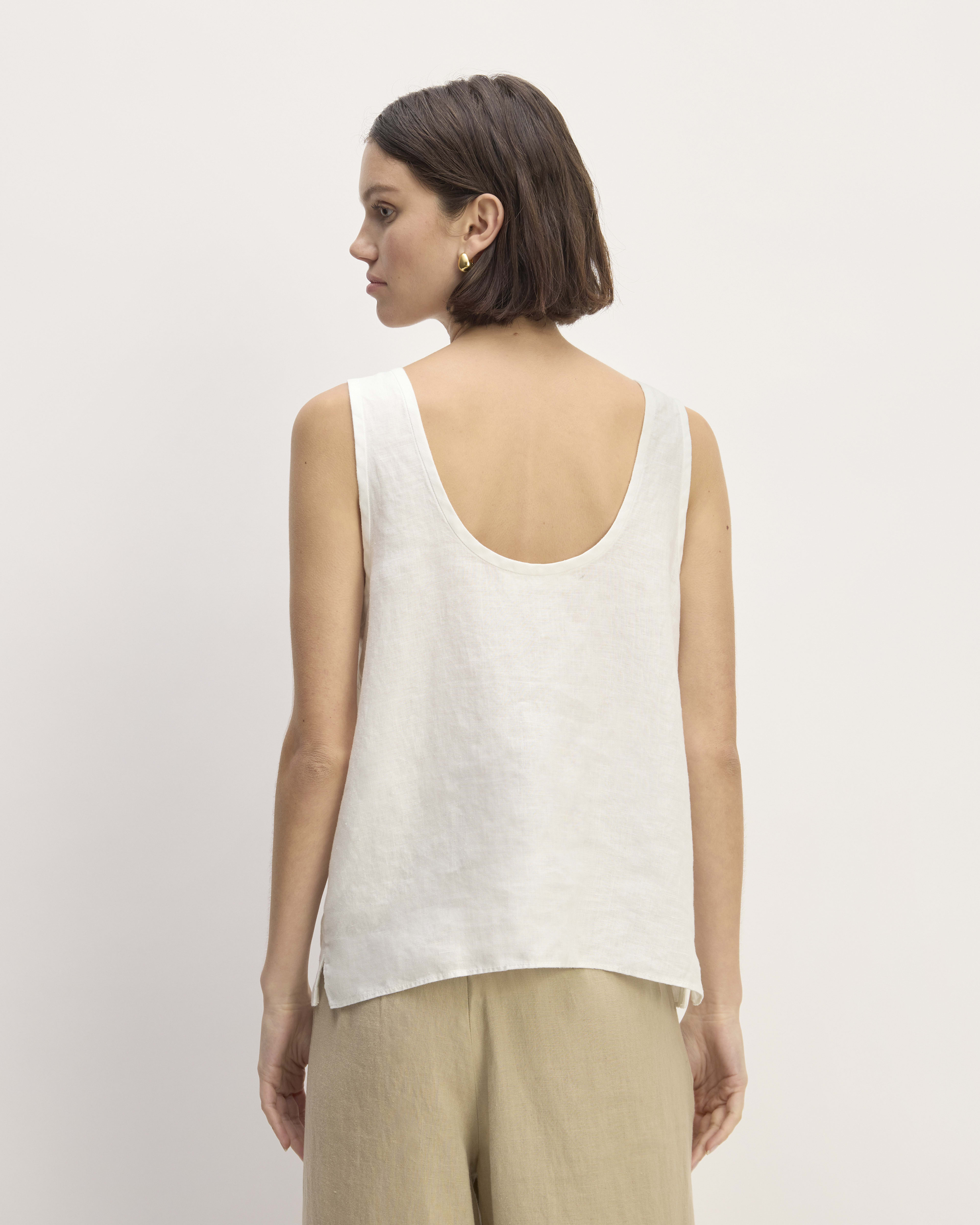 The Scoop Tank in Linen | White – Everlane