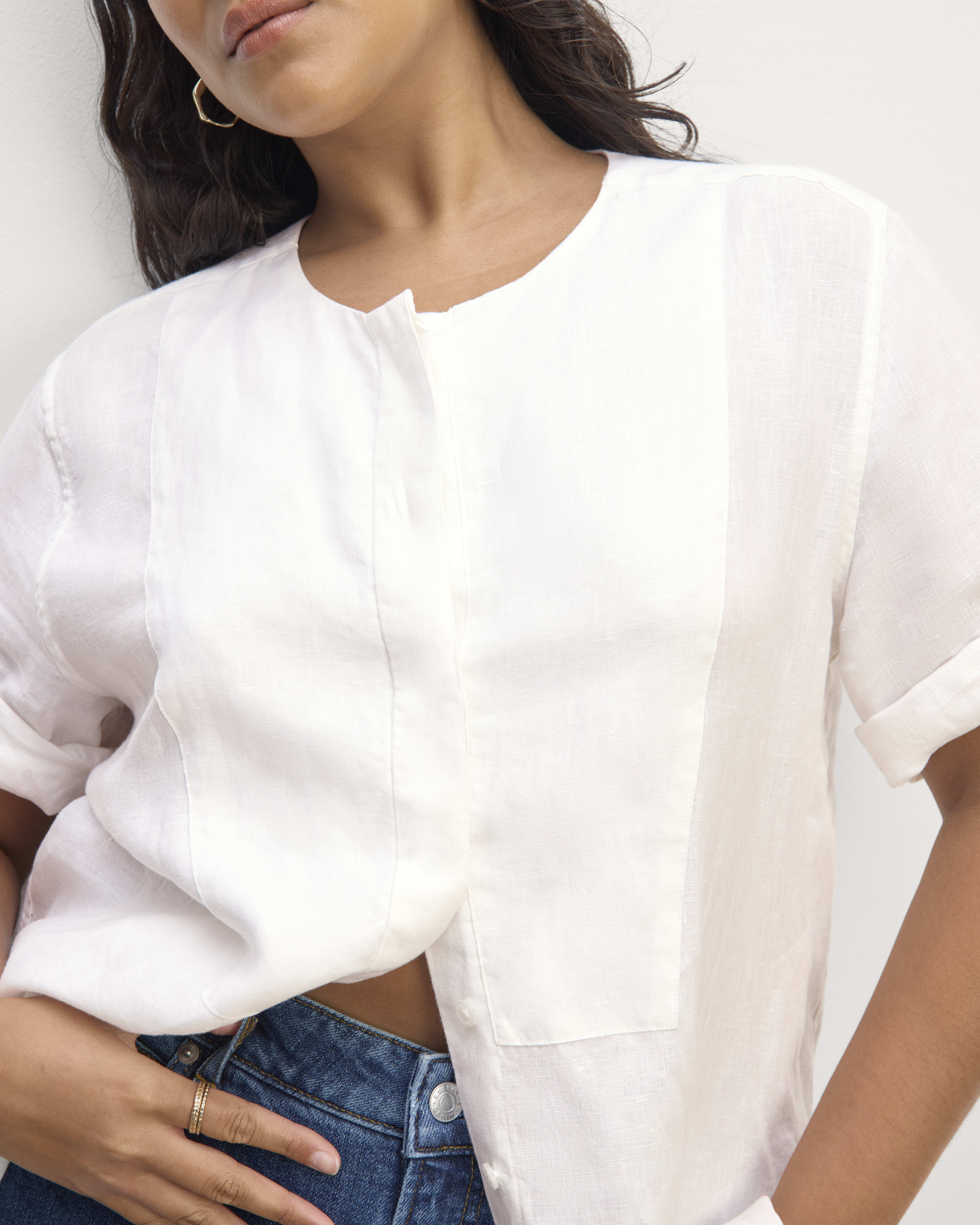 The Bib Shirt in Linen | White – Everlane