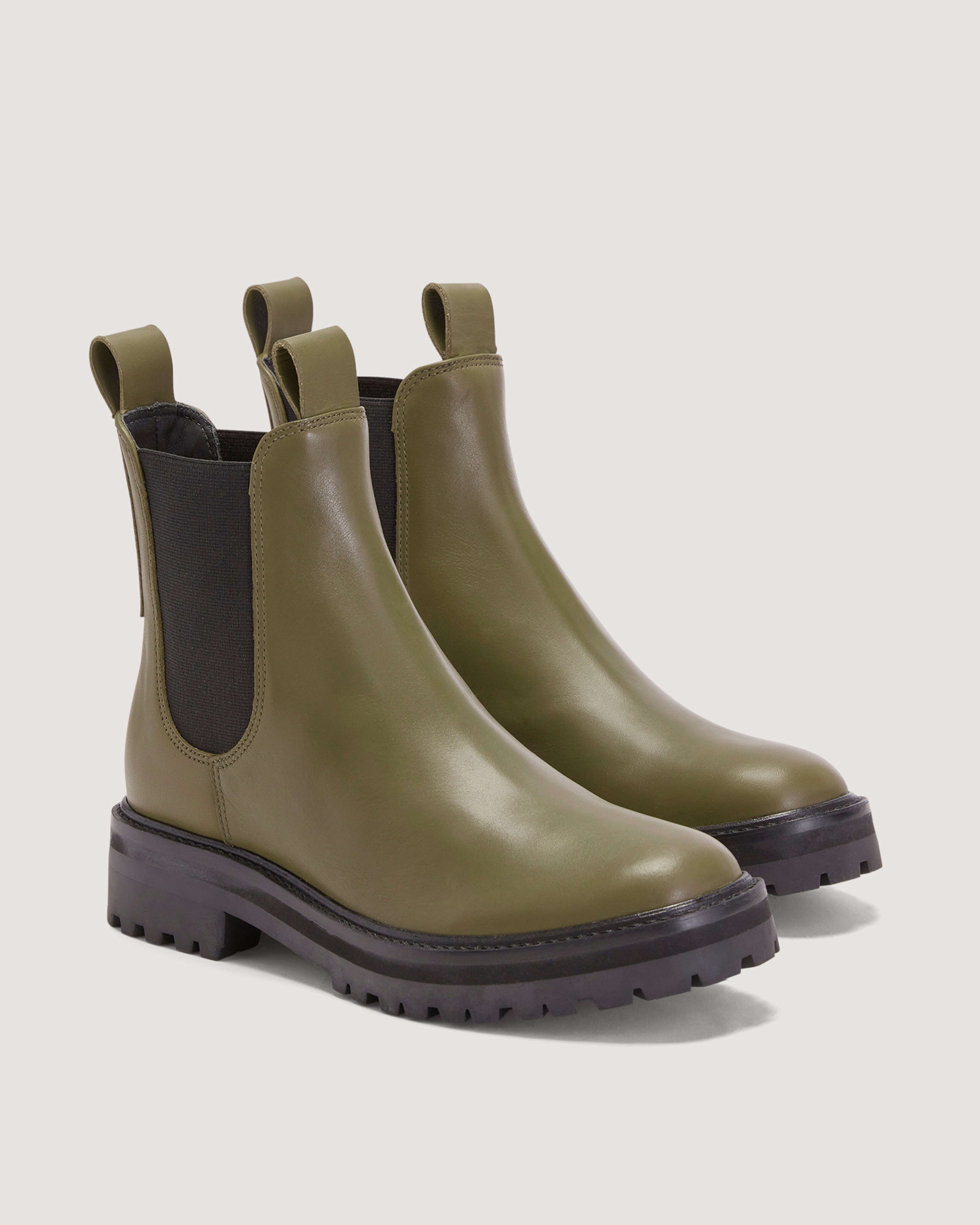 The Lug Chelsea Boot | Beech – Everlane