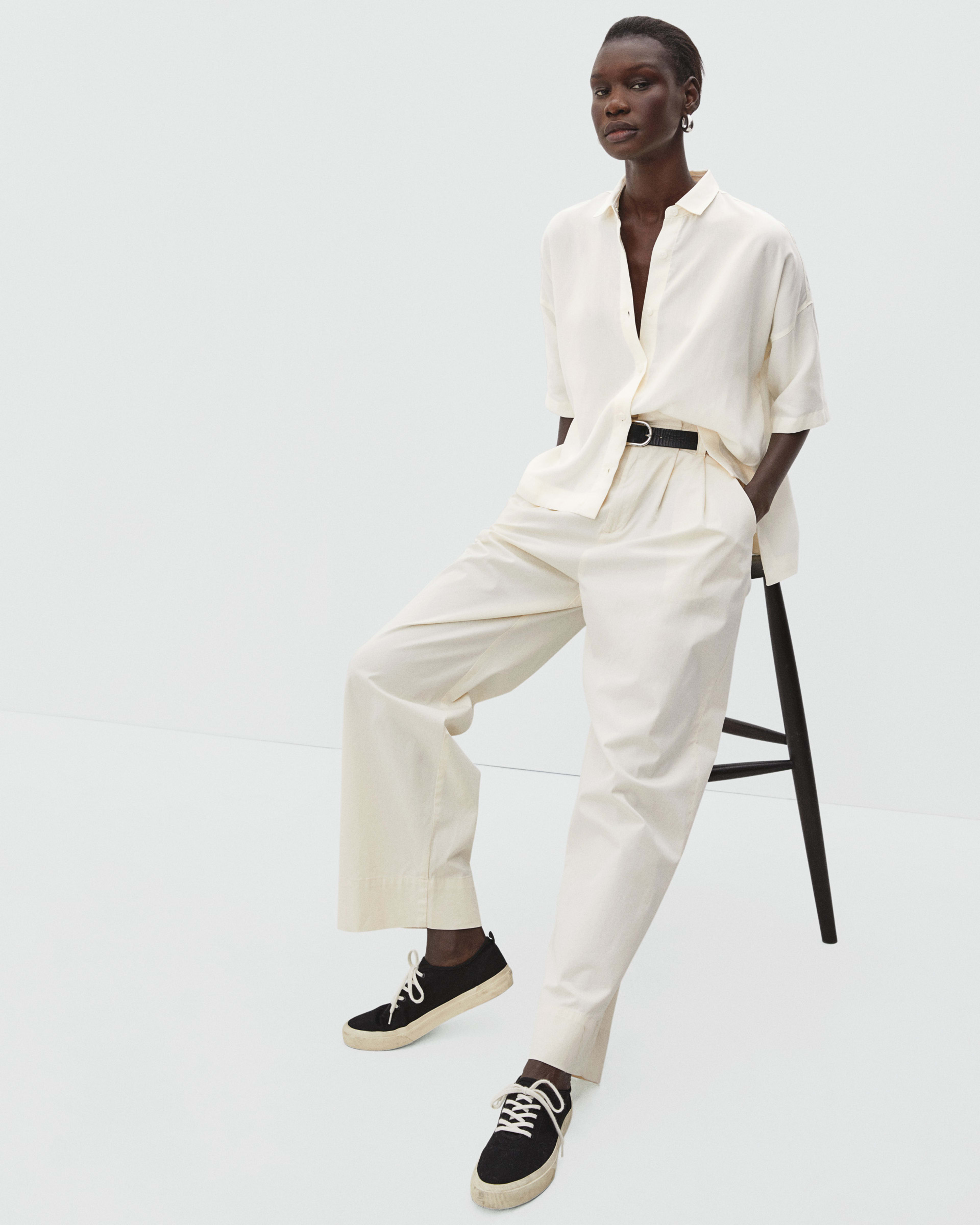 The Drapey Square Shirt Bone – Everlane