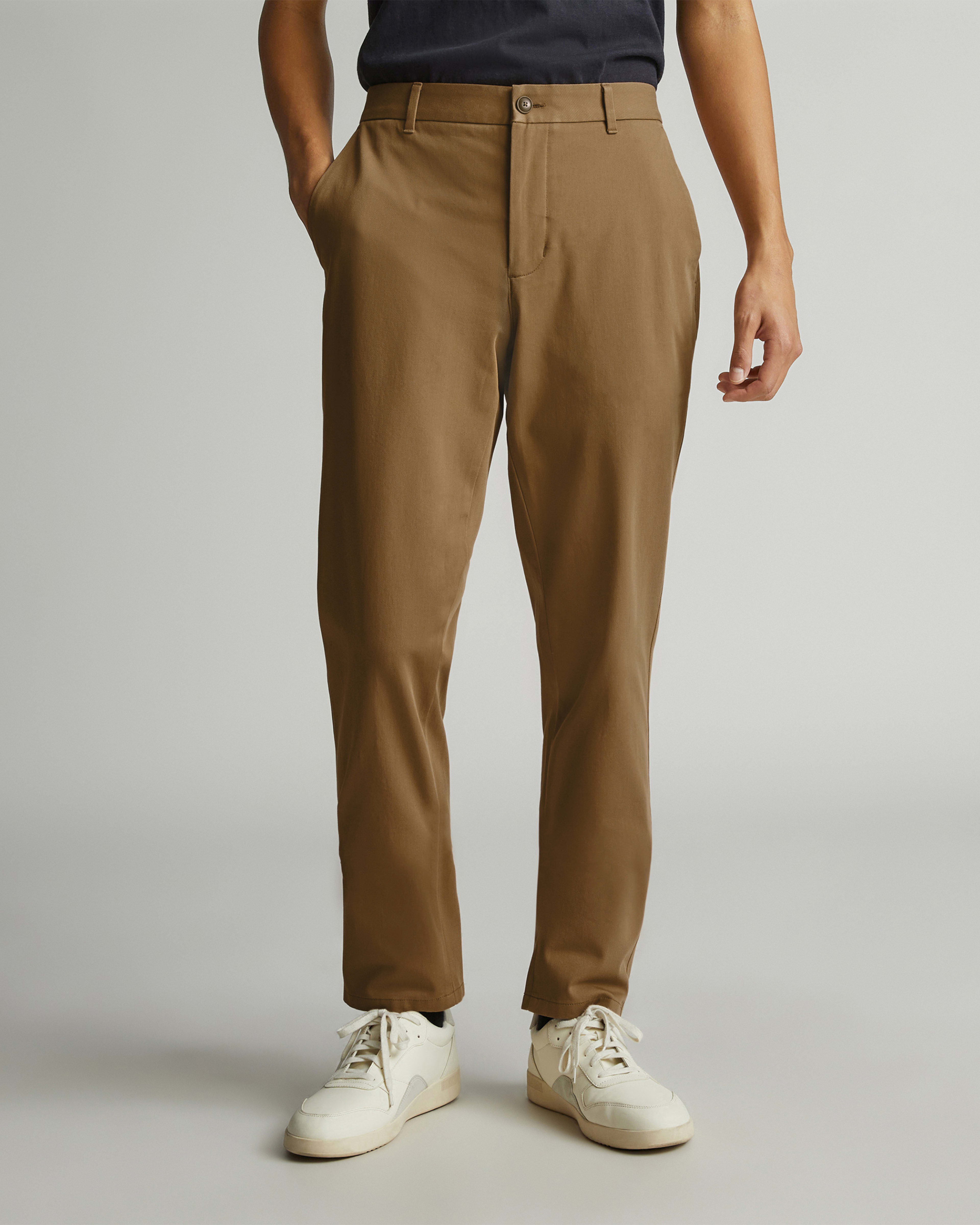 The Performance Chino | Uniform | Toasted Coconut | Athletic – Everlane