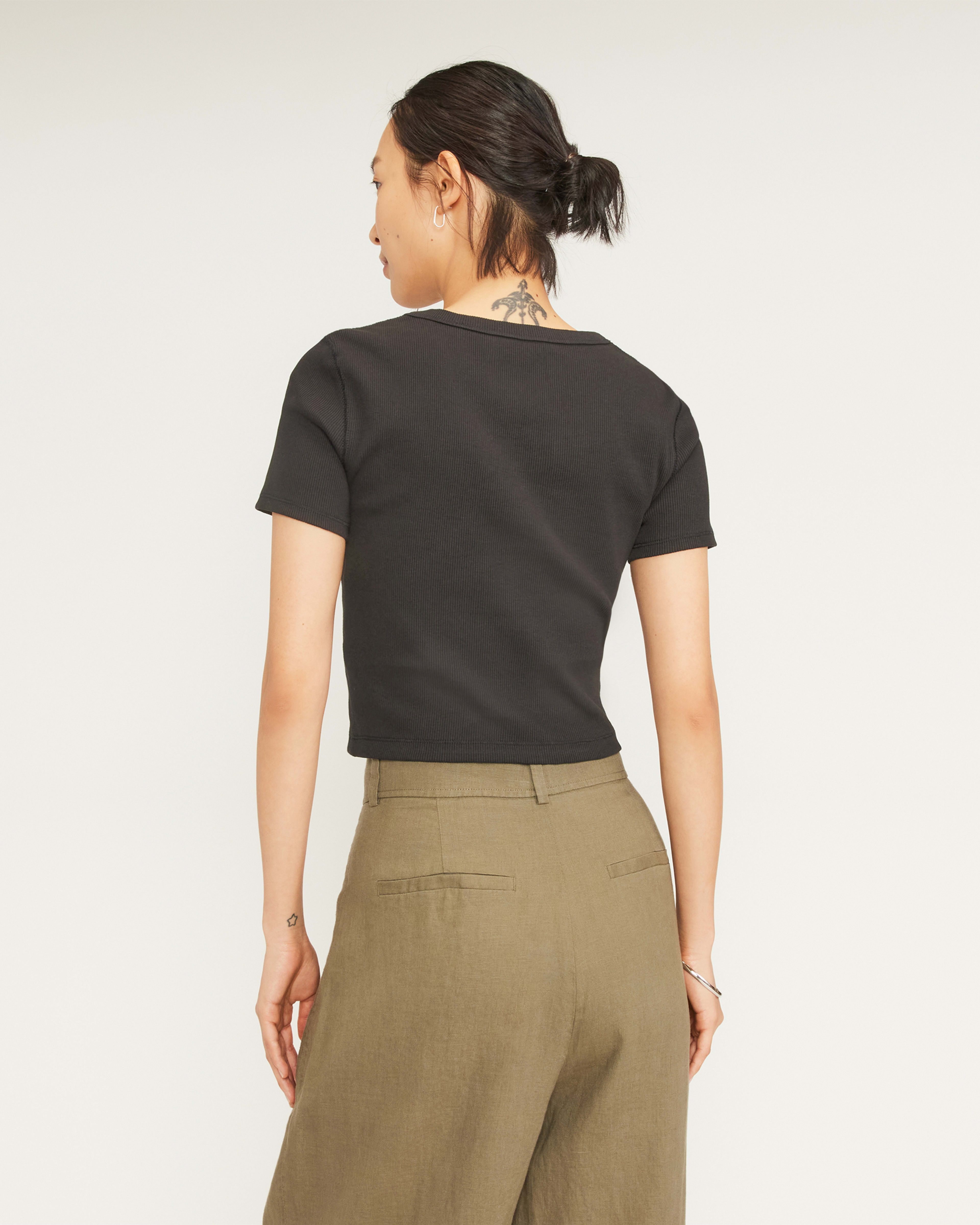 The ’90s Rib Tee Black – Everlane